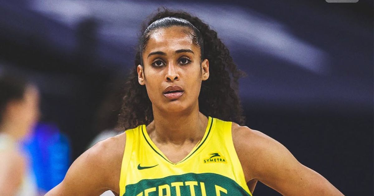 WNBA Player Skylar Diggins Takes Pride In Her Black American Ethnicity!