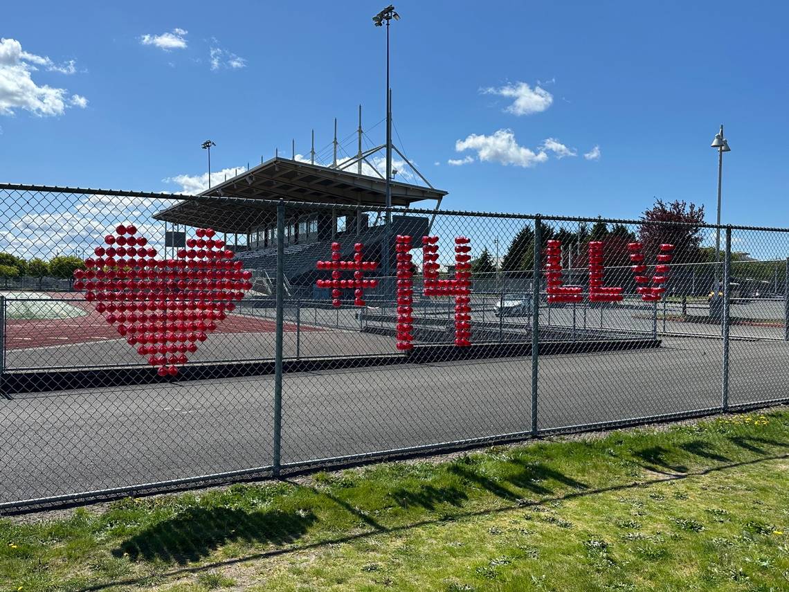 Prayers For Veron Lockett’s Parents After Mount Tahoma Student-Athlete ...