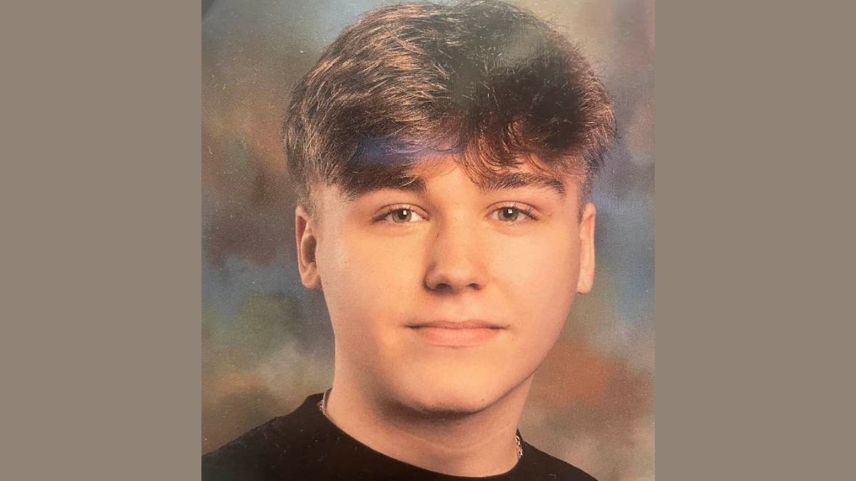 Hinsdale Middle School Student-Athlete Jack Bryan, 16, Survived By His ...