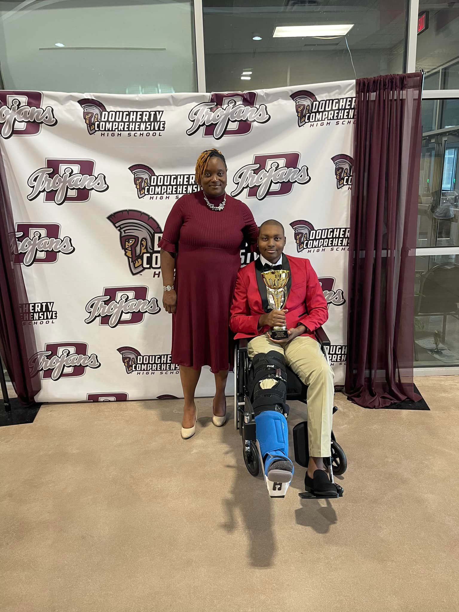 Dougherty County Baskeball Player Eric Bass Jr. 19, Died, Leaving ...