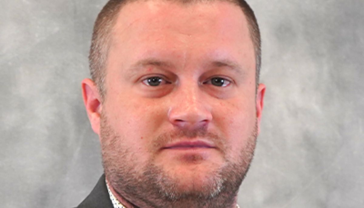 34-Years-Old Saint Leo's Baskeball Coach Daniel Waln Dies In Car Crash ...