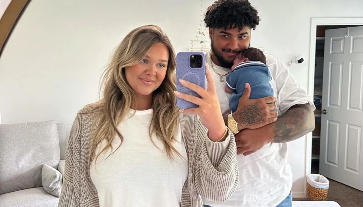 Tristan Wirfs' Heartwarming Journey with Meredith Sutton From The Field ...