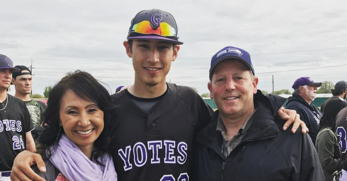 Cardinals' Riley O'Brien Parents Frank and Kerri Are Proud of His Career!