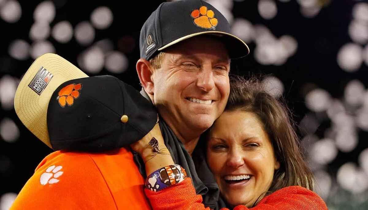 Clemson University Dabo Swinney's Wife, Kathleen Swinney, is a Powerful ...