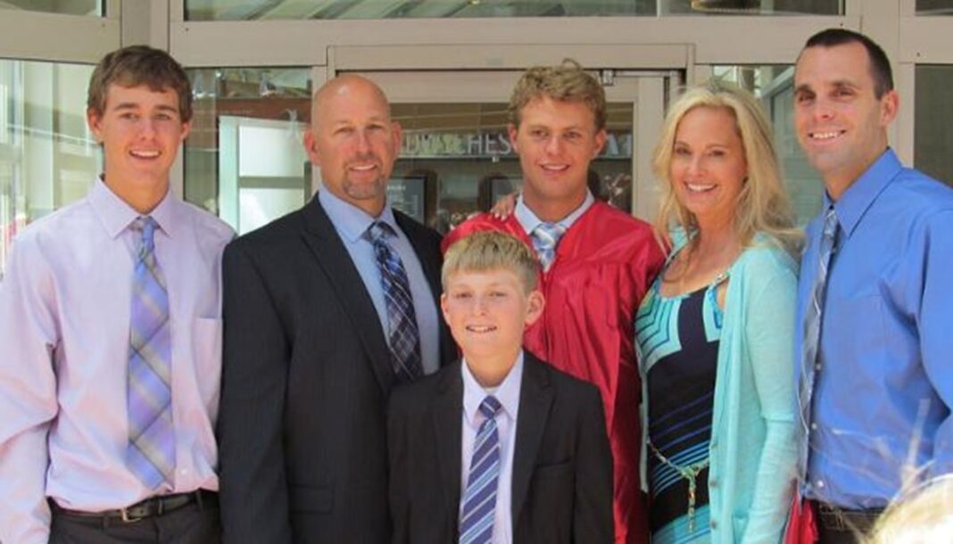 Atlanta Braves Manager Walt Weiss's Supportive Pillar is His Wife ...
